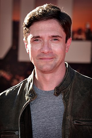 Topher Grace Bio Height Weight Age Shoe Size